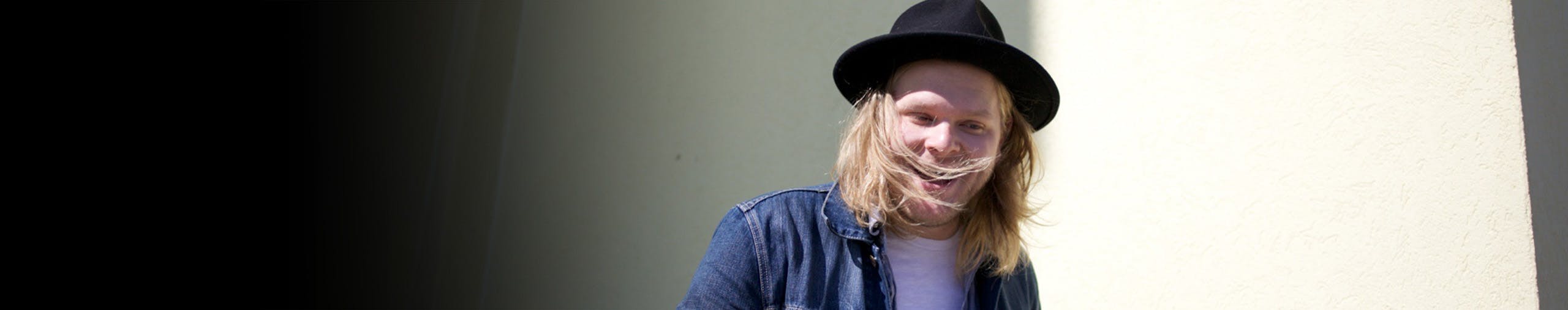 Vigilante by Josh Tarp Album | Artlist