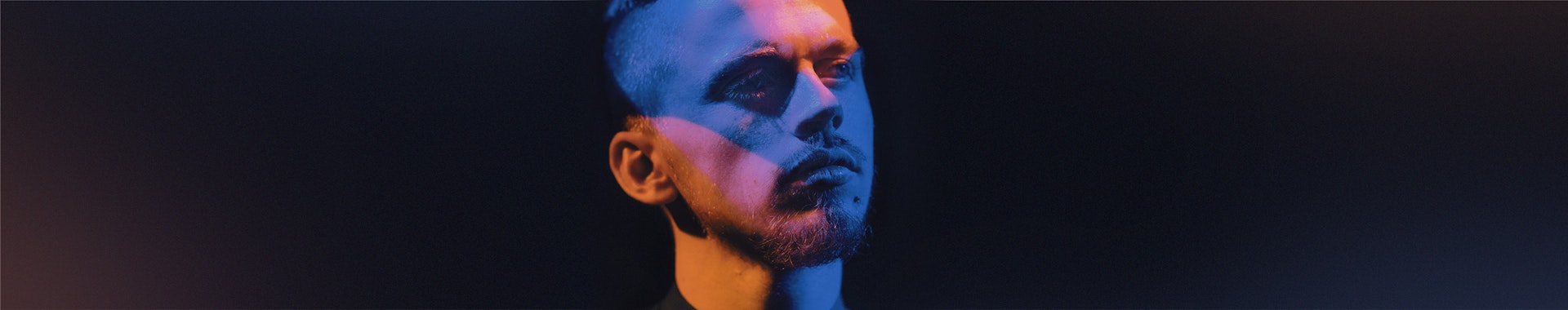 Landing by Tom Goldstein - Royalty Free Music | Artlist