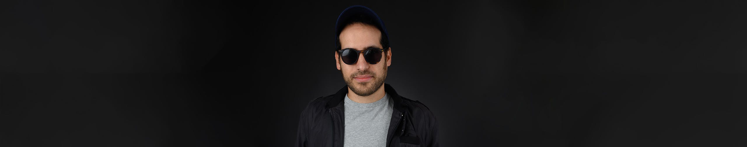 I'm Right Here by Yonatan Riklis Album | Artlist