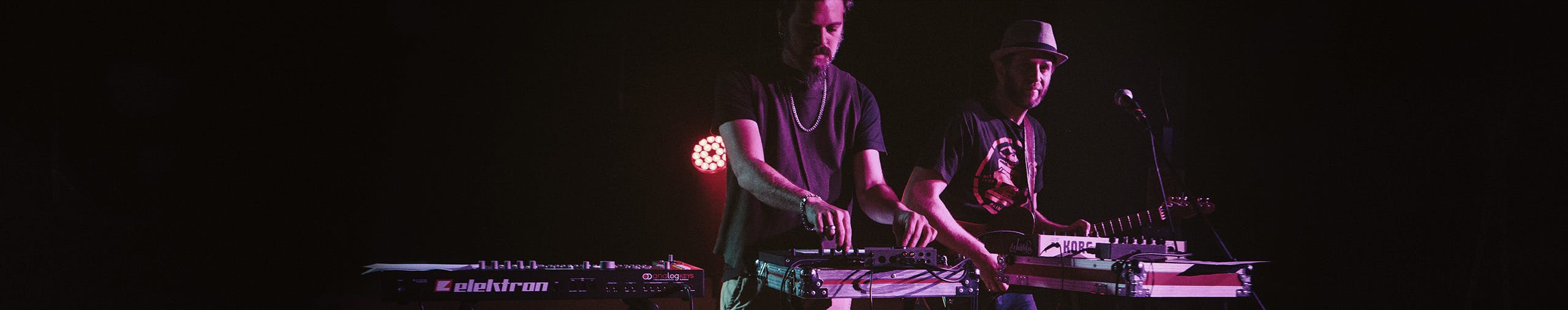 Sponj by Sponj Album | Artlist