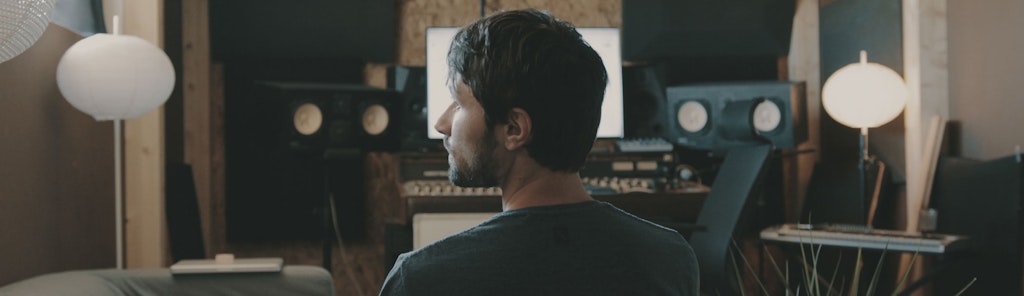 Fused by Stanley Gurvich - Royalty Free Music | Artlist