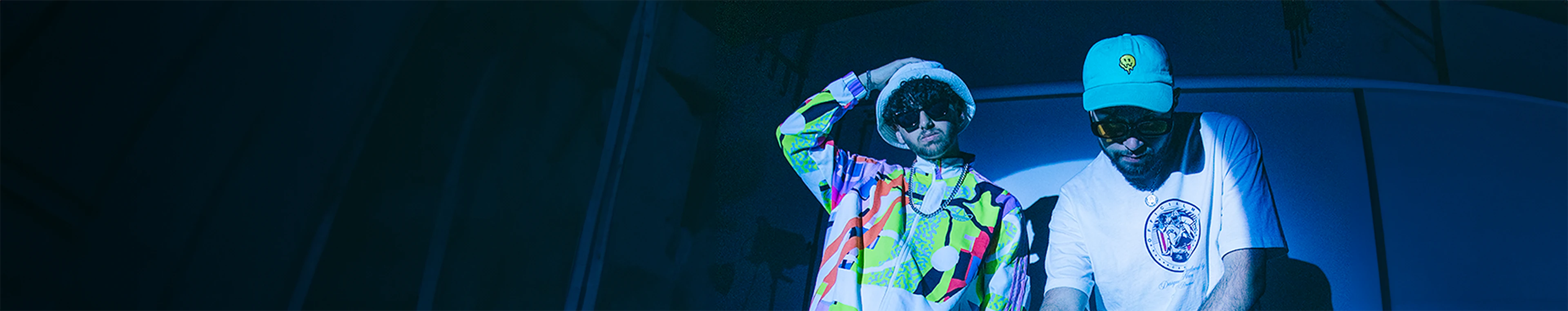 Other Way Around by messwave feat. Wendy Wang - Royalty Free Music ...