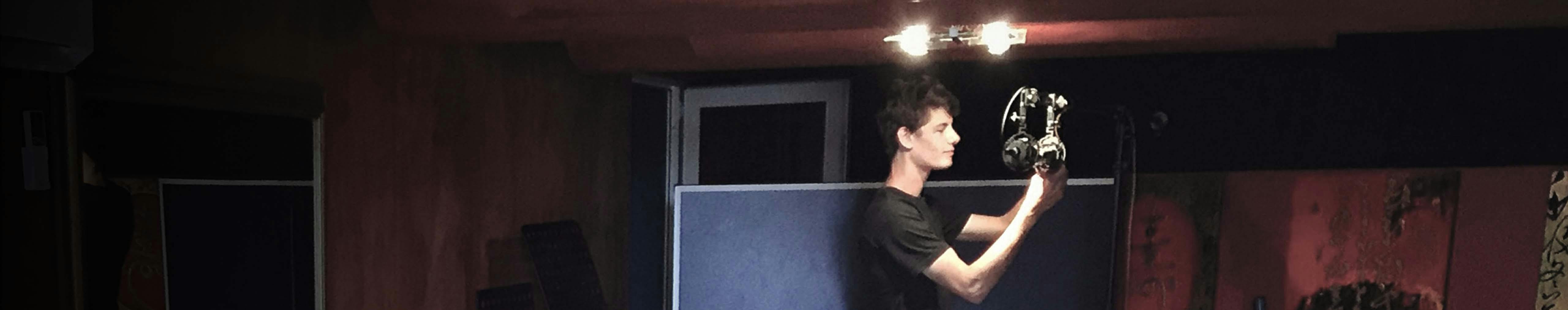 Fully Charged by Alexander Gastrell | SFX - Artlist