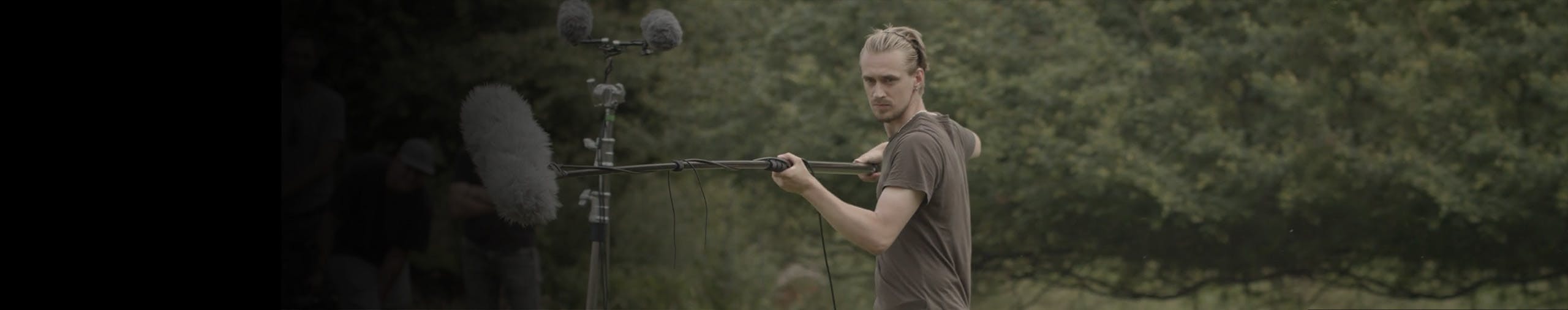 Squeaking Out by Denis Liudkevich | SFX - Artlist