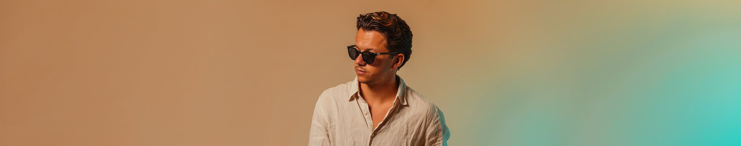 Last Universe by Daniel Brown keys - Royalty Free Music | Artlist